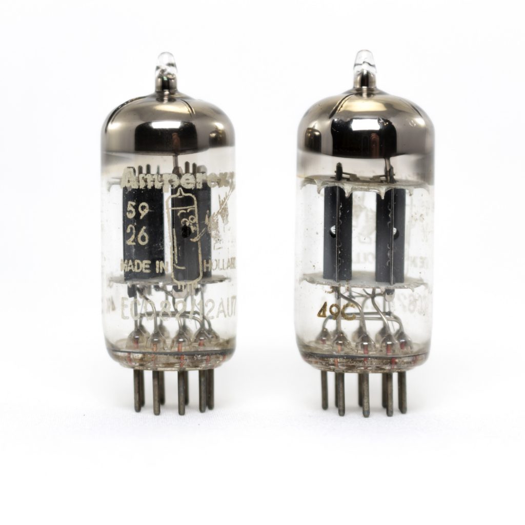 Bugle Boy 12AU7 Holland 1959 Low Testing Vacuum Tubes 2 | VTubeAudio